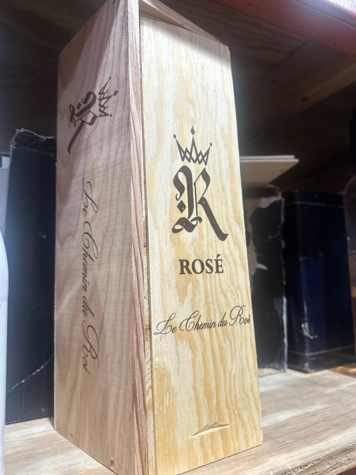 Wooden Box for Le Chemin du Roi Rose – Yiannis Wine